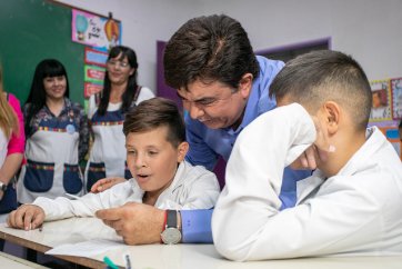 La Matanza profundiza su inversión educativa y distribuye más de un ...